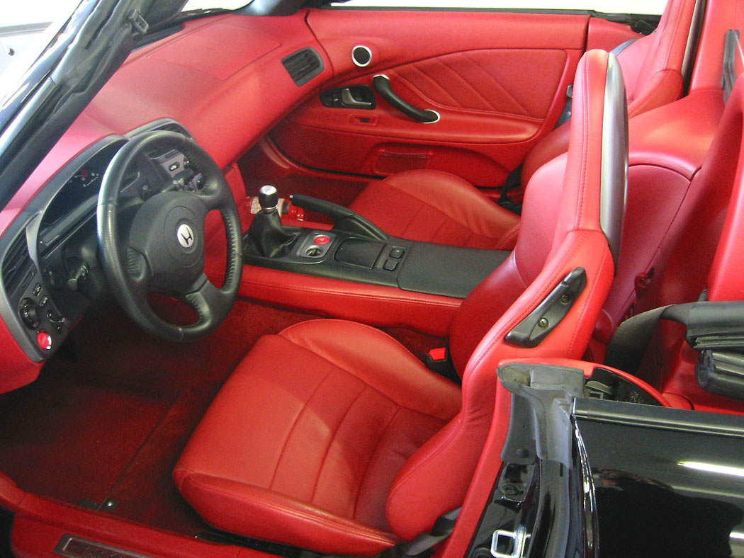 Honda S2000 chez Autodrome Cannes importateur Pagani zonda automobiles ...